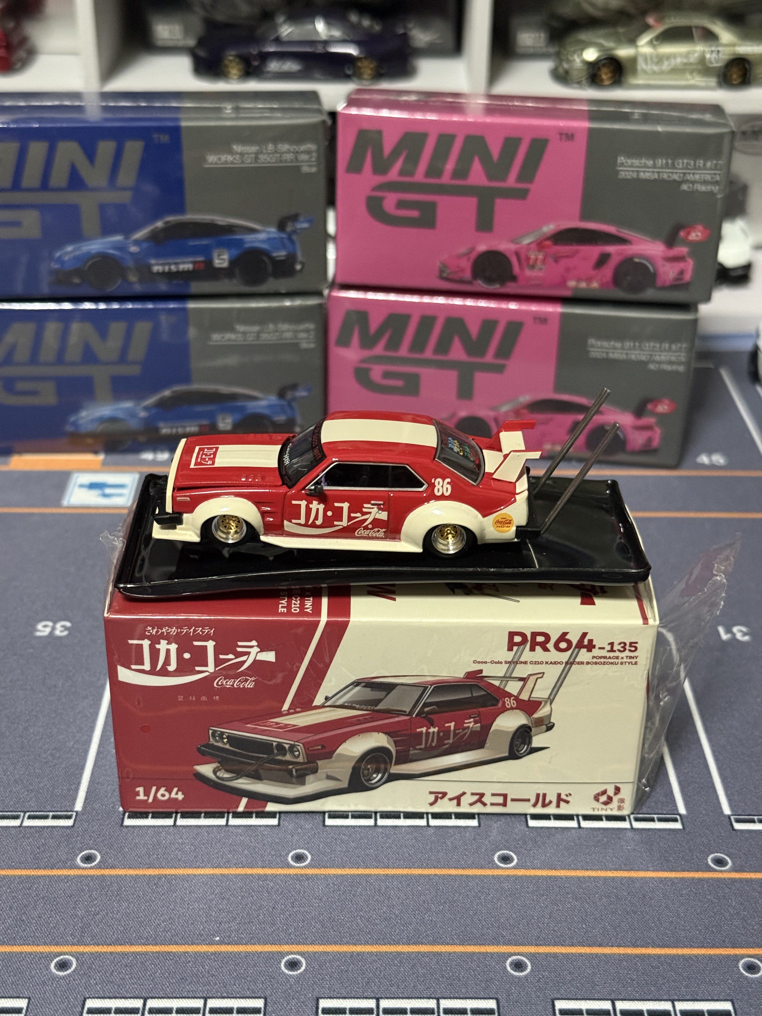 Mini GT Coca-Cola Skyline 2000 GT-R, Hobbies & Toys, Toys & Games on ...