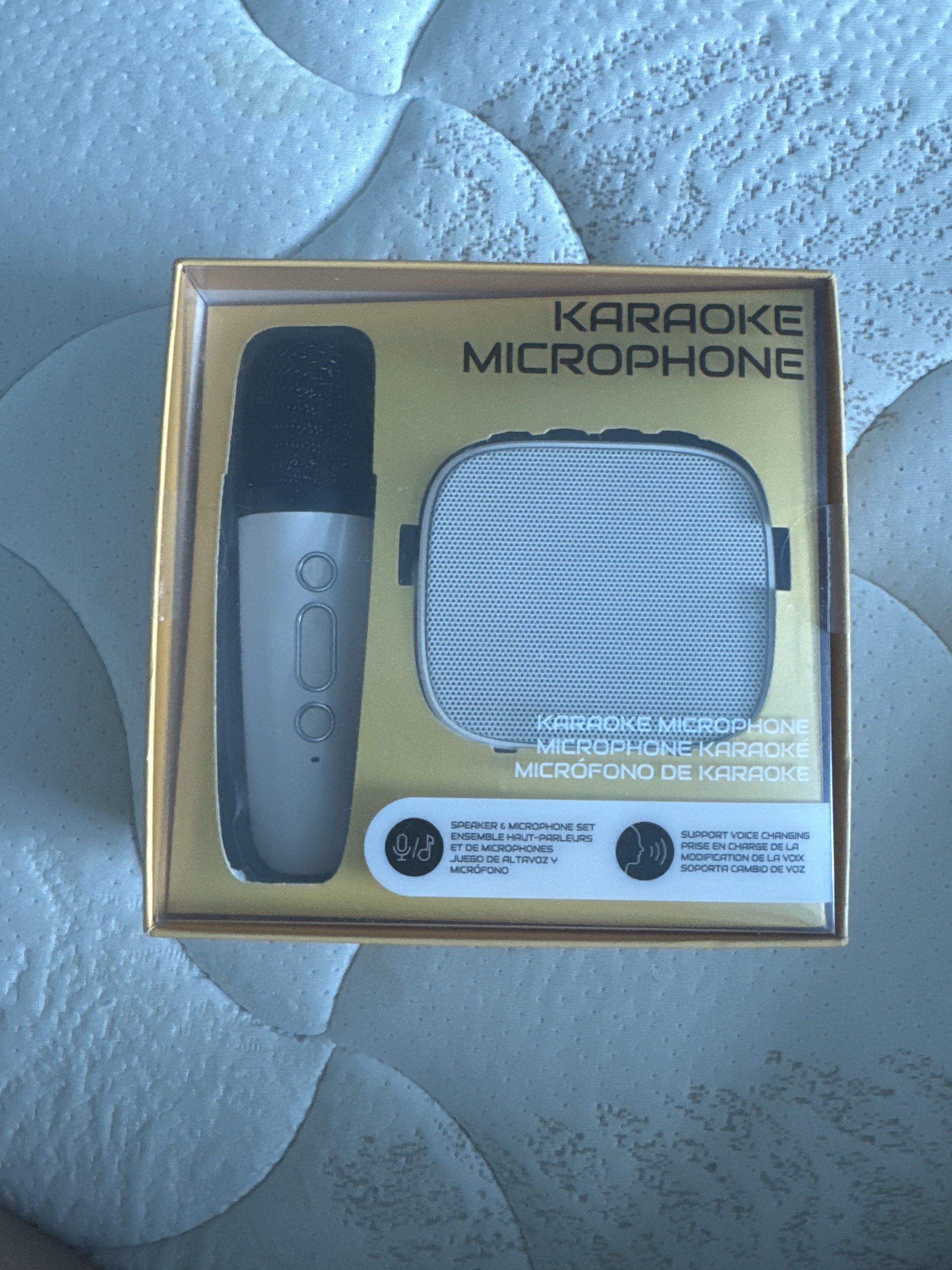 Miniso Karaoke Microphone Set - Brand New, Audio, Microphones on Carousell