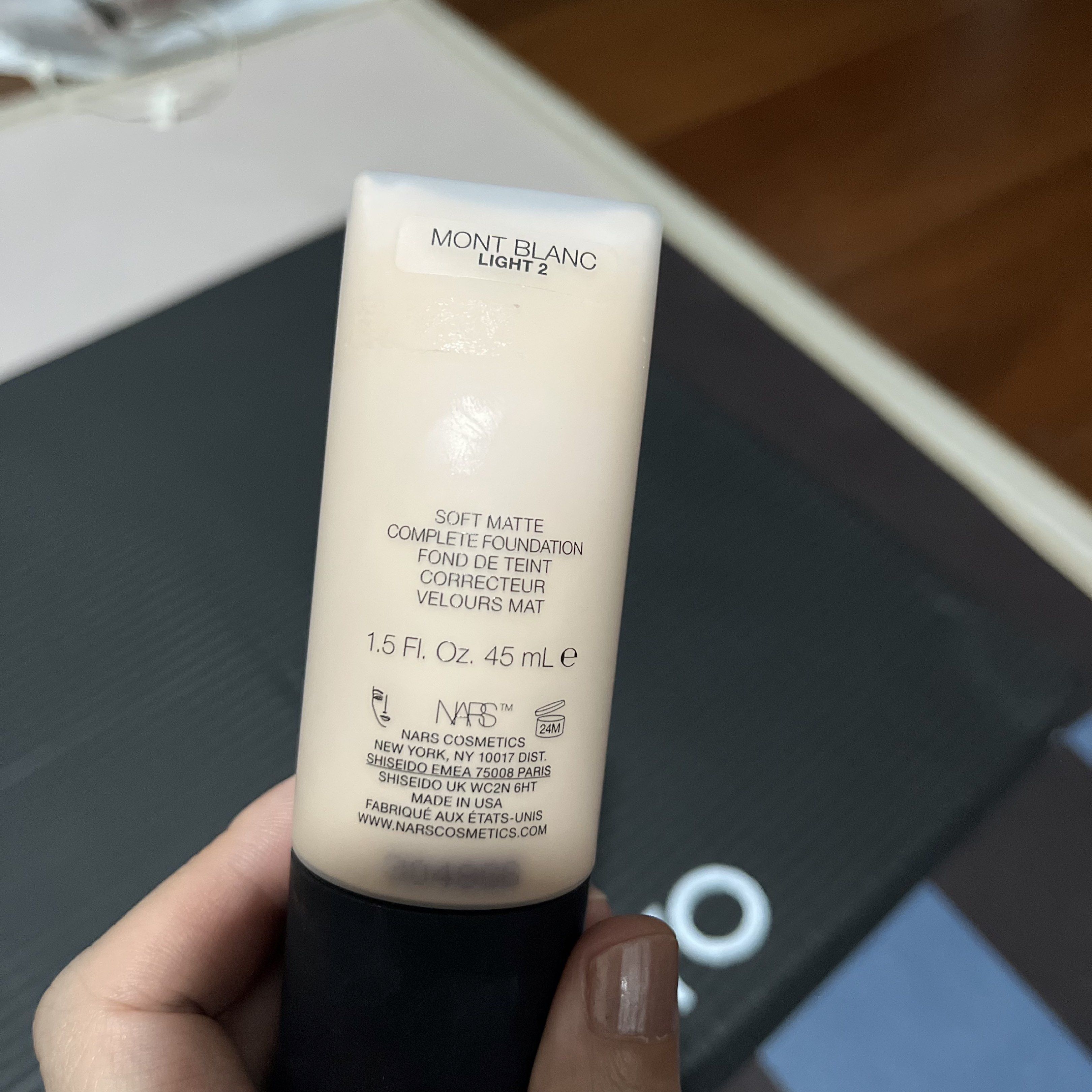 NARS Soft Matte Complete Foundation - Mont Blanc Light 2, Beauty ...