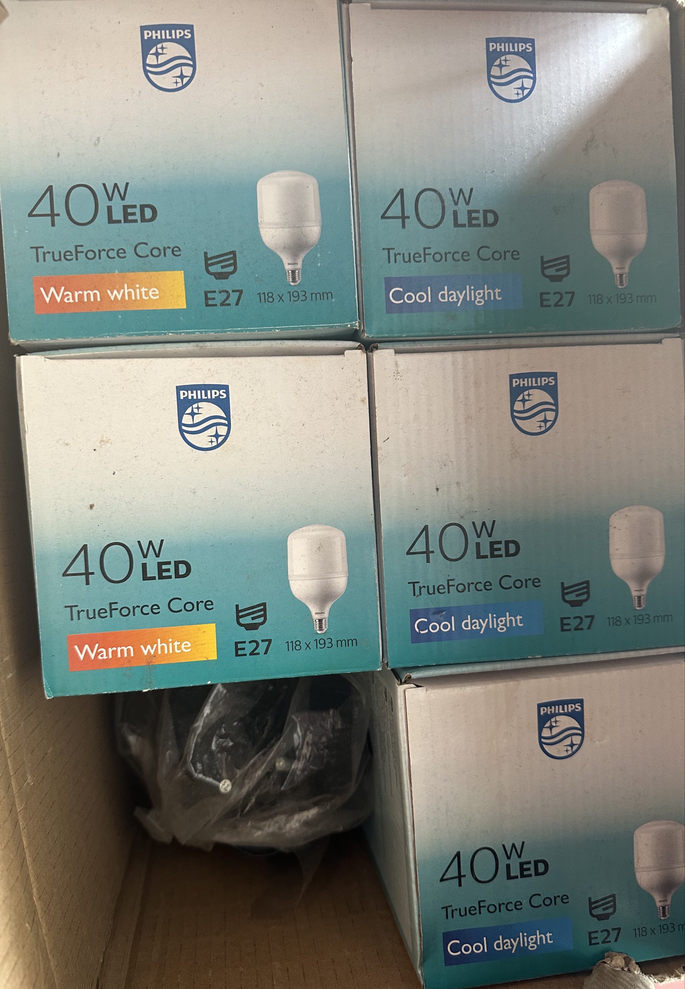 Hanging wire included Philips 40W LED TrueForce Core E27 Bulbs ...