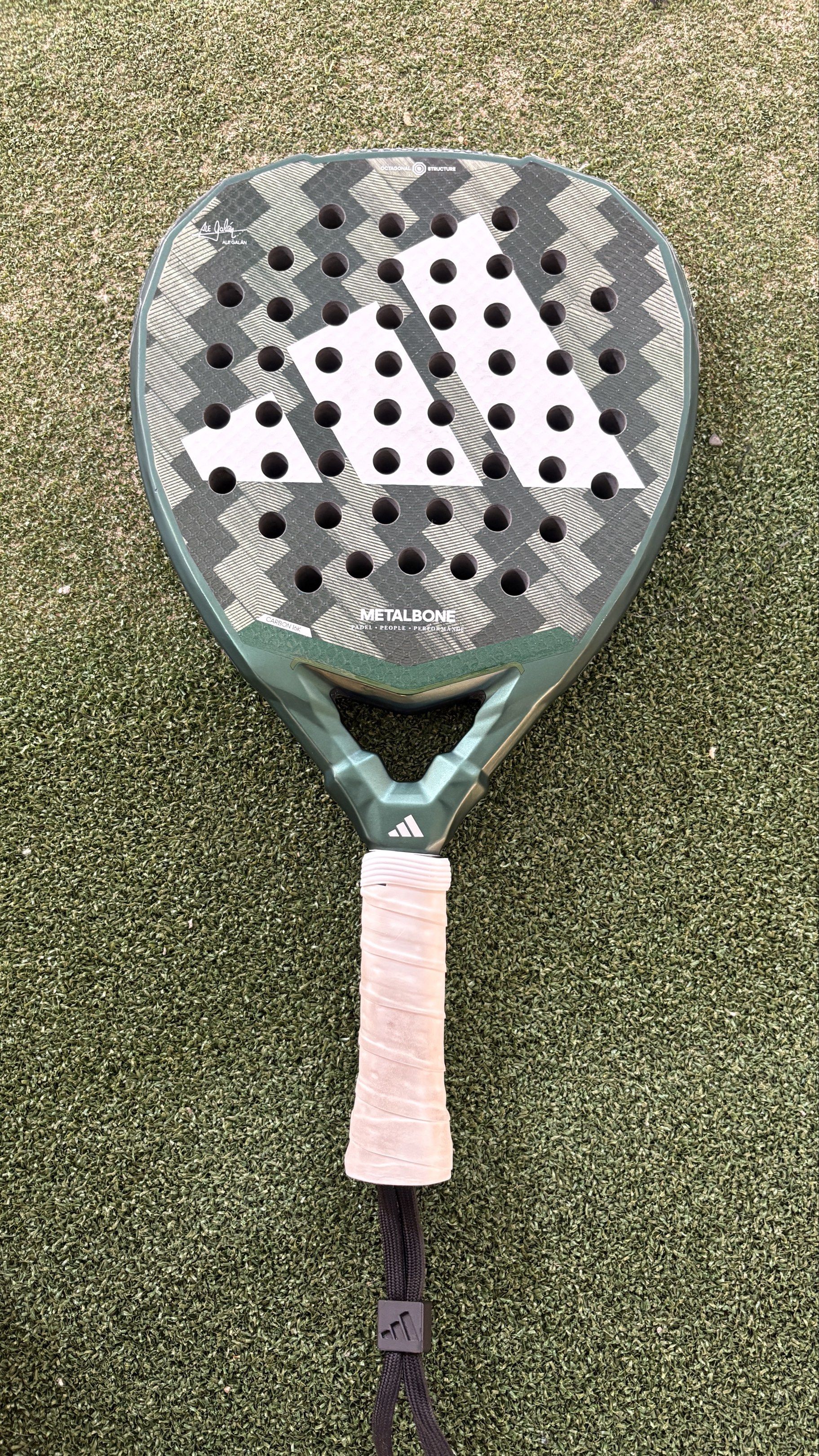 Raket padel Adidas Metalbone Reserve 2025 Limited Edition, Olah Raga ...