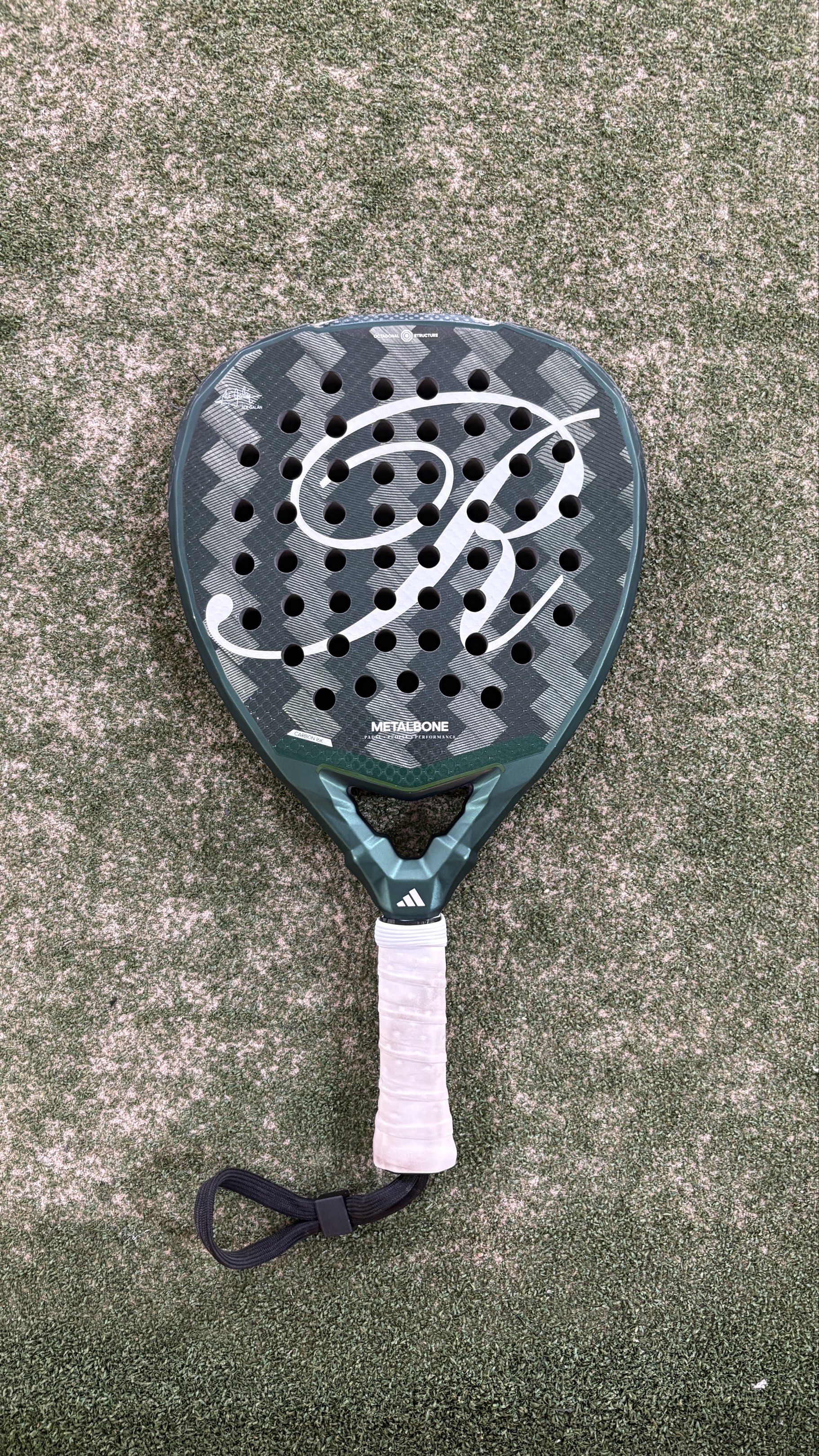 Raket padel Adidas Metalbone Reserve 2025 Limited Edition, Olah Raga ...