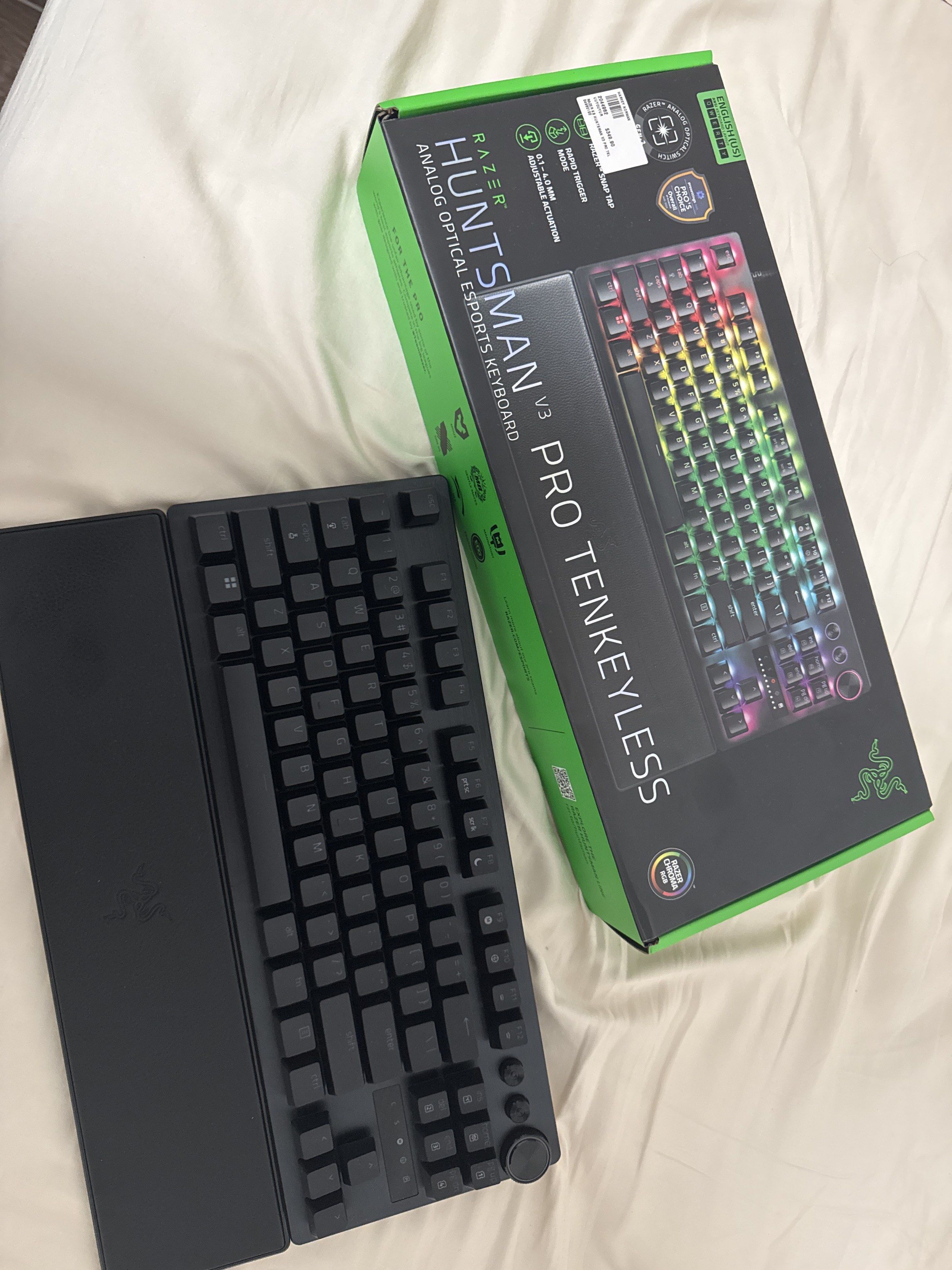 Razer Huntsman V3 Pro Tenkeyless Keyboard, Computers & Tech, Parts ...