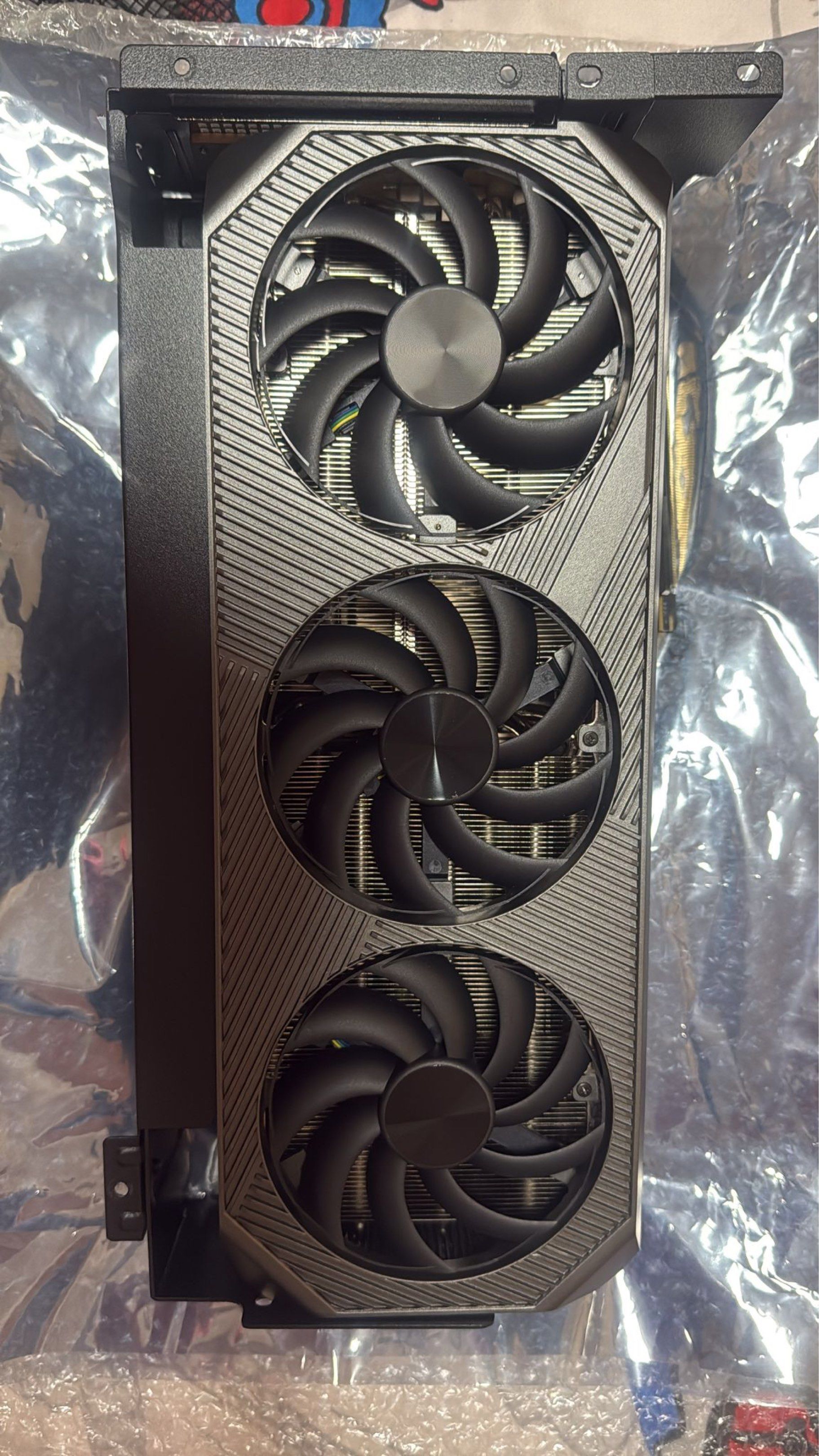 RTX 5090 32GB, Computers & Tech, Parts & Accessories, Computer Parts on ...