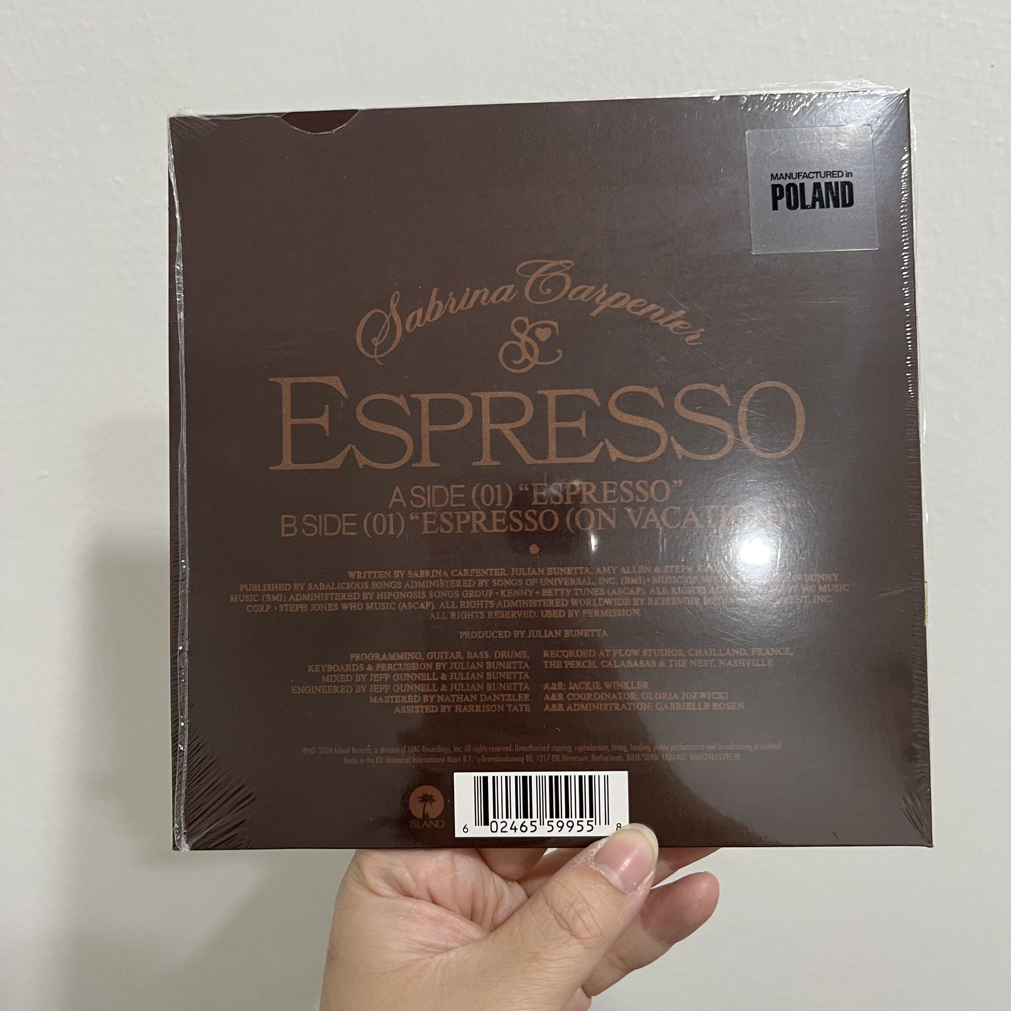 Sabrina Carpenter - Espresso (Chocolate Brown) 7" vinyl, Hobbies & Toys ...