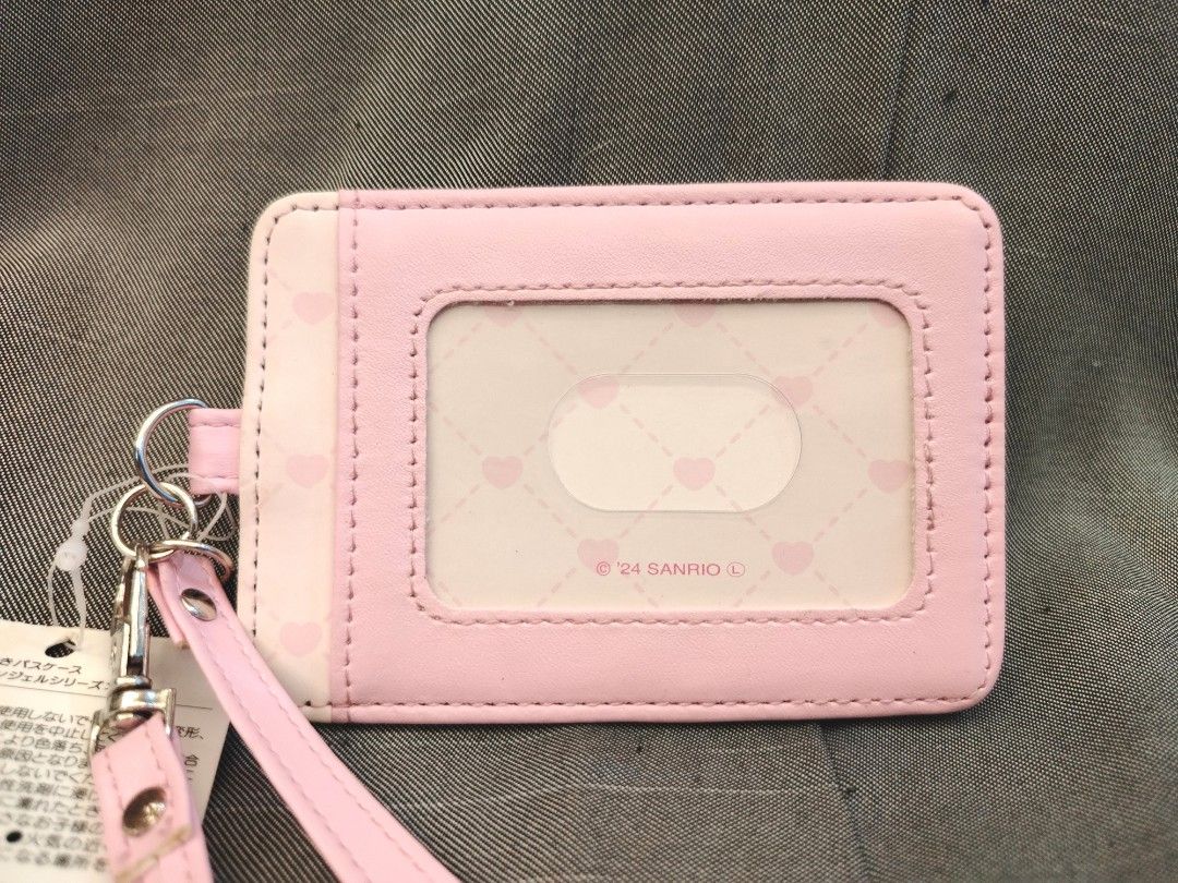 Sanrio Hello Kitty Angel Heart ID/Card Holder Pass Case with Strap ...