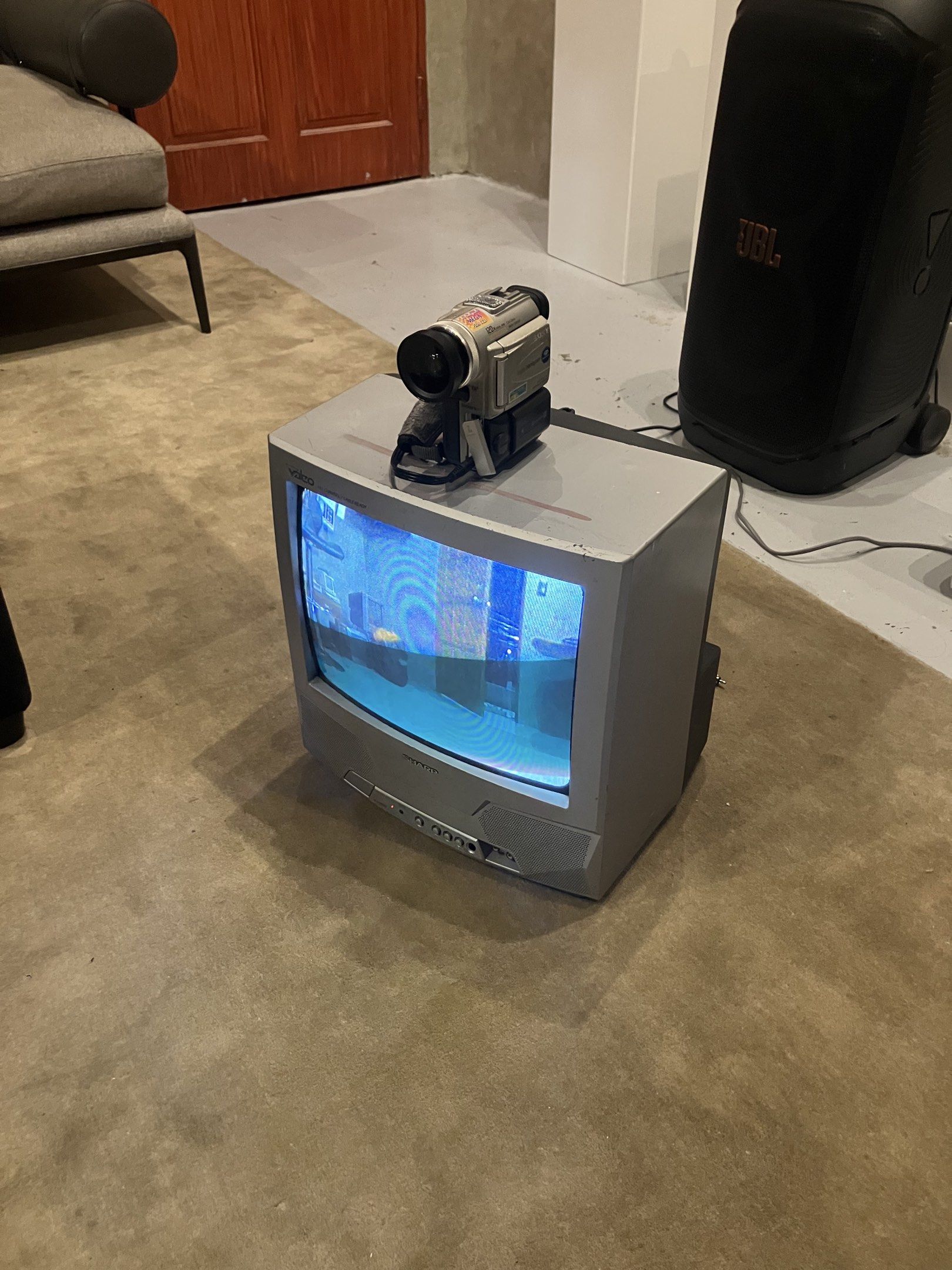SHARP CRT TV 14", TV & Home Appliances, TV & Entertainment, TV on Carousell