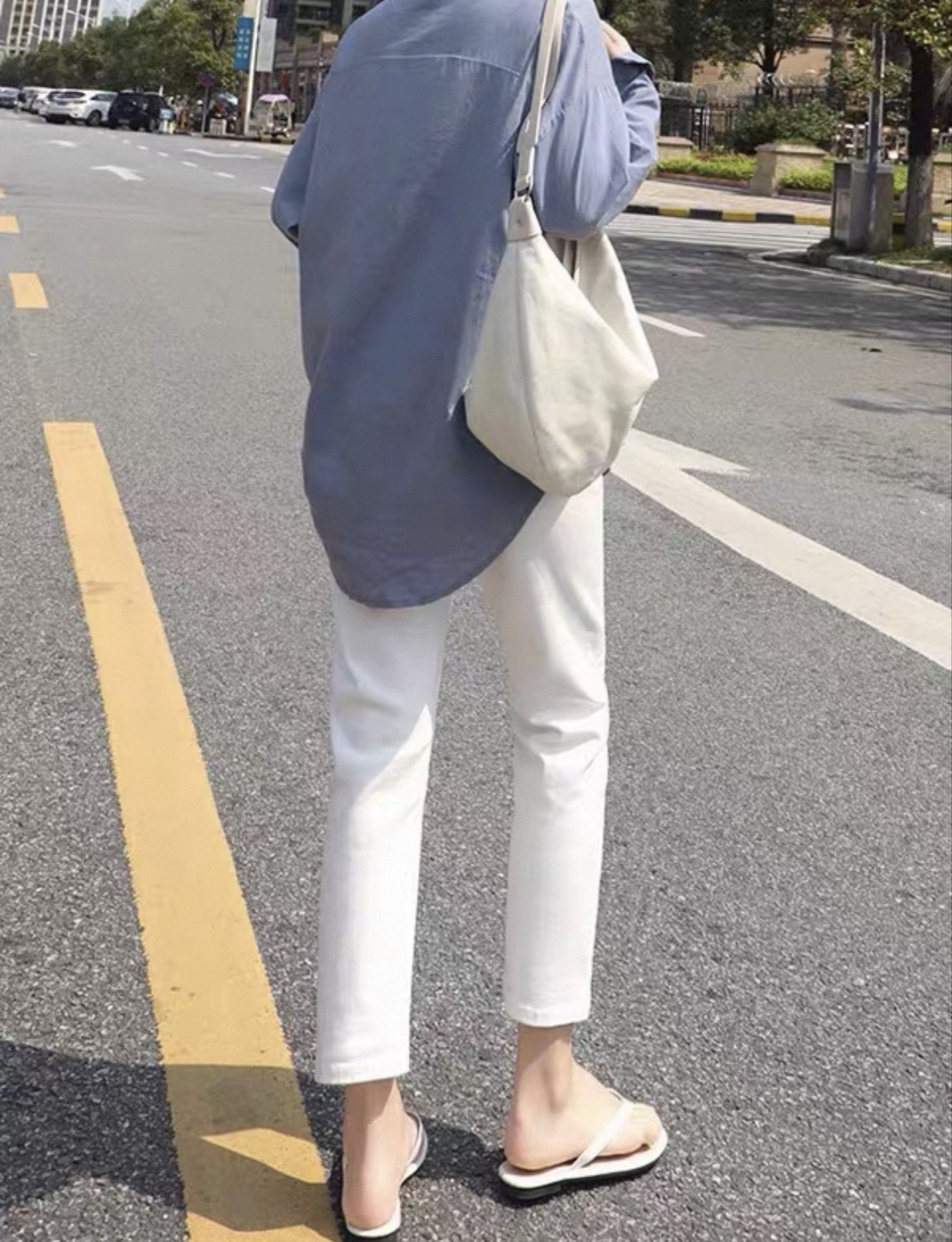 White Straight Leg Jeans - Size 28, Women's Fashion, Bottoms, Jeans ...