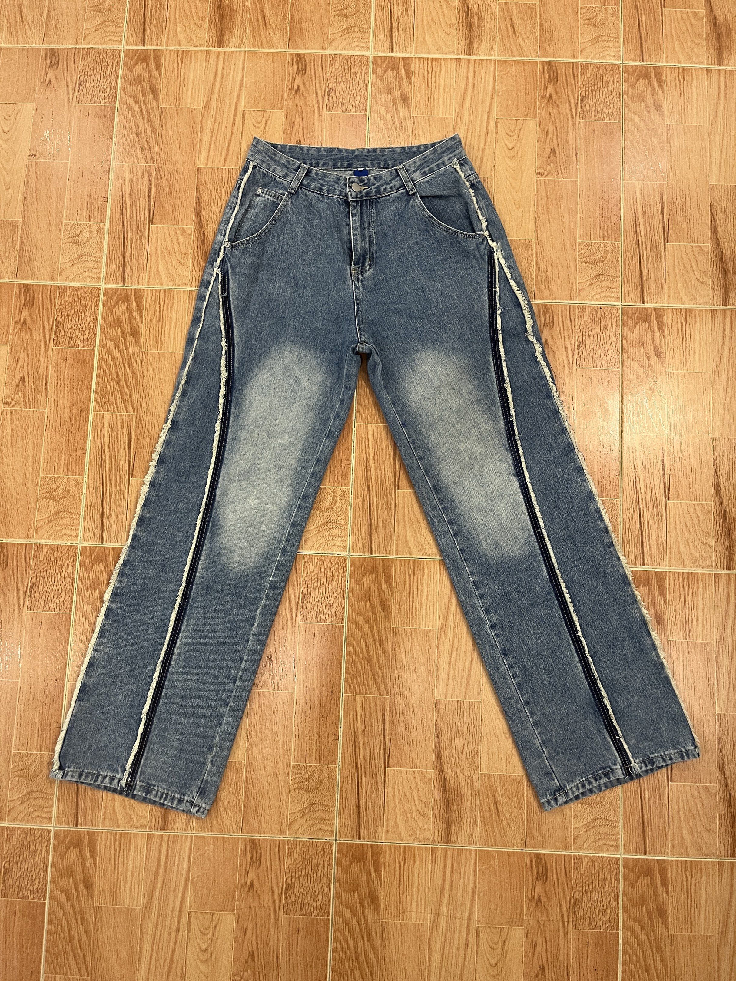 Aelfric Eden Fringe Line Jeans, Men's Fashion, Bottoms, Jeans on Carousell