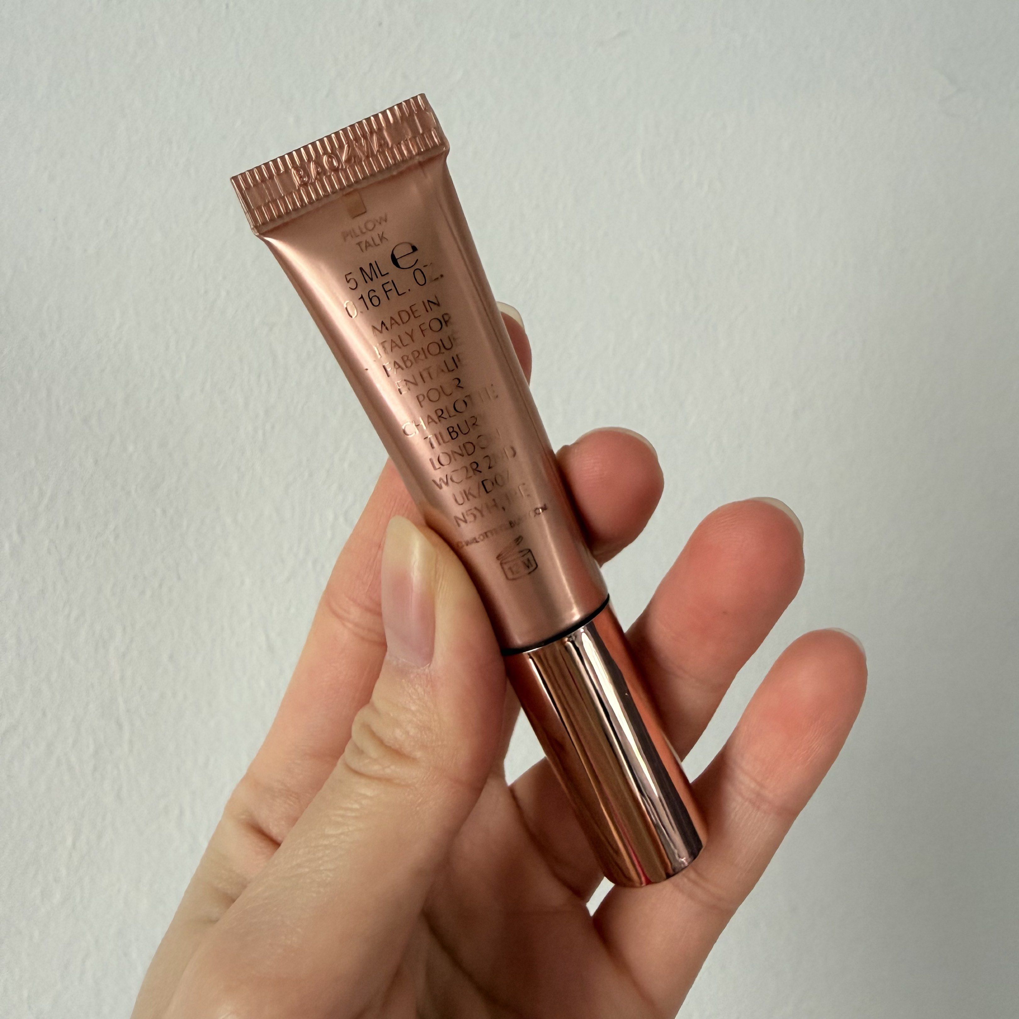 Authentic Charlotte Tilbury Pillow Talk Beauty Light Wand, Beauty ...