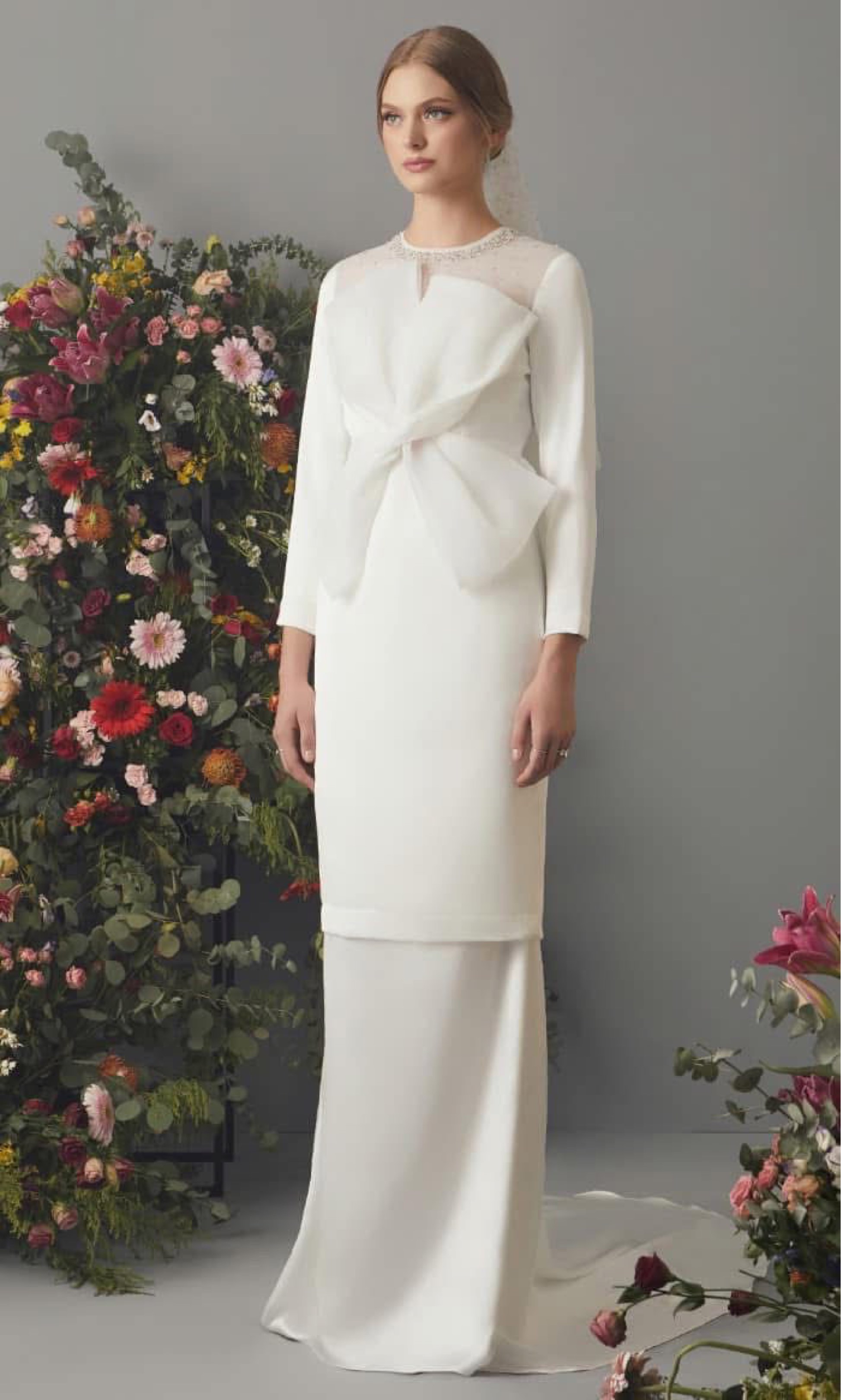 Baju nikah wanzar, Women's Fashion, Dresses & Sets, Evening Dresses ...