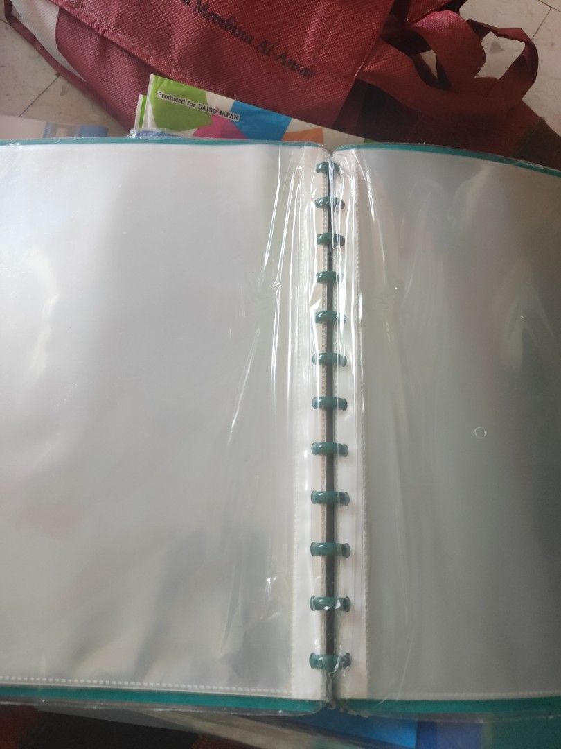 2 Bindermax Easizip A4 Document Holder, Hobbies & Toys, Stationery ...