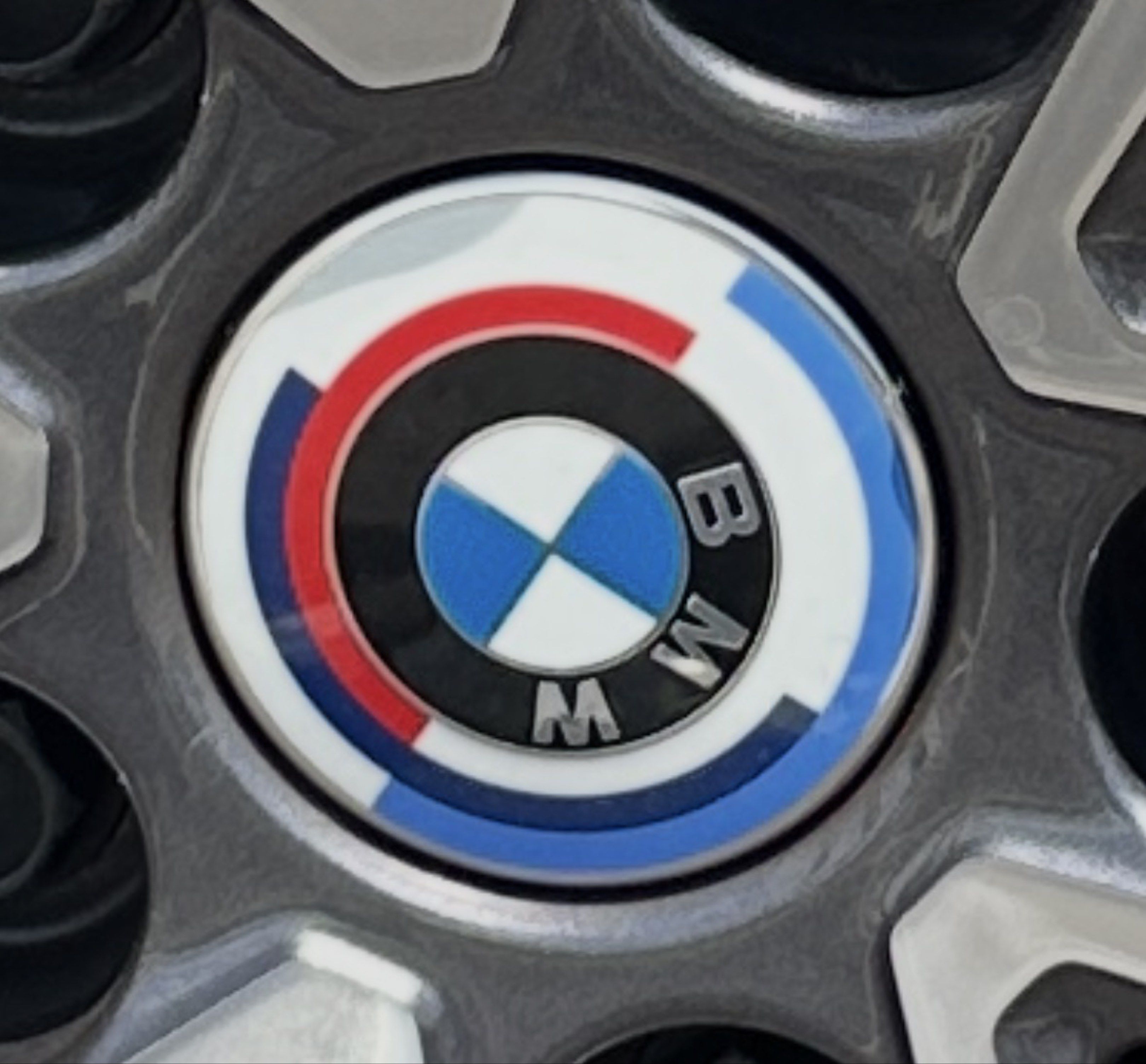 BMW M 50 anniversary wheel hub (54mm), Car Accessories, Tyres & Rims on ...