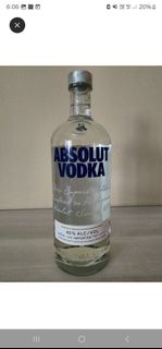 Absolut Vodka 1L, Food & Drinks, Alcoholic Beverages on Carousell