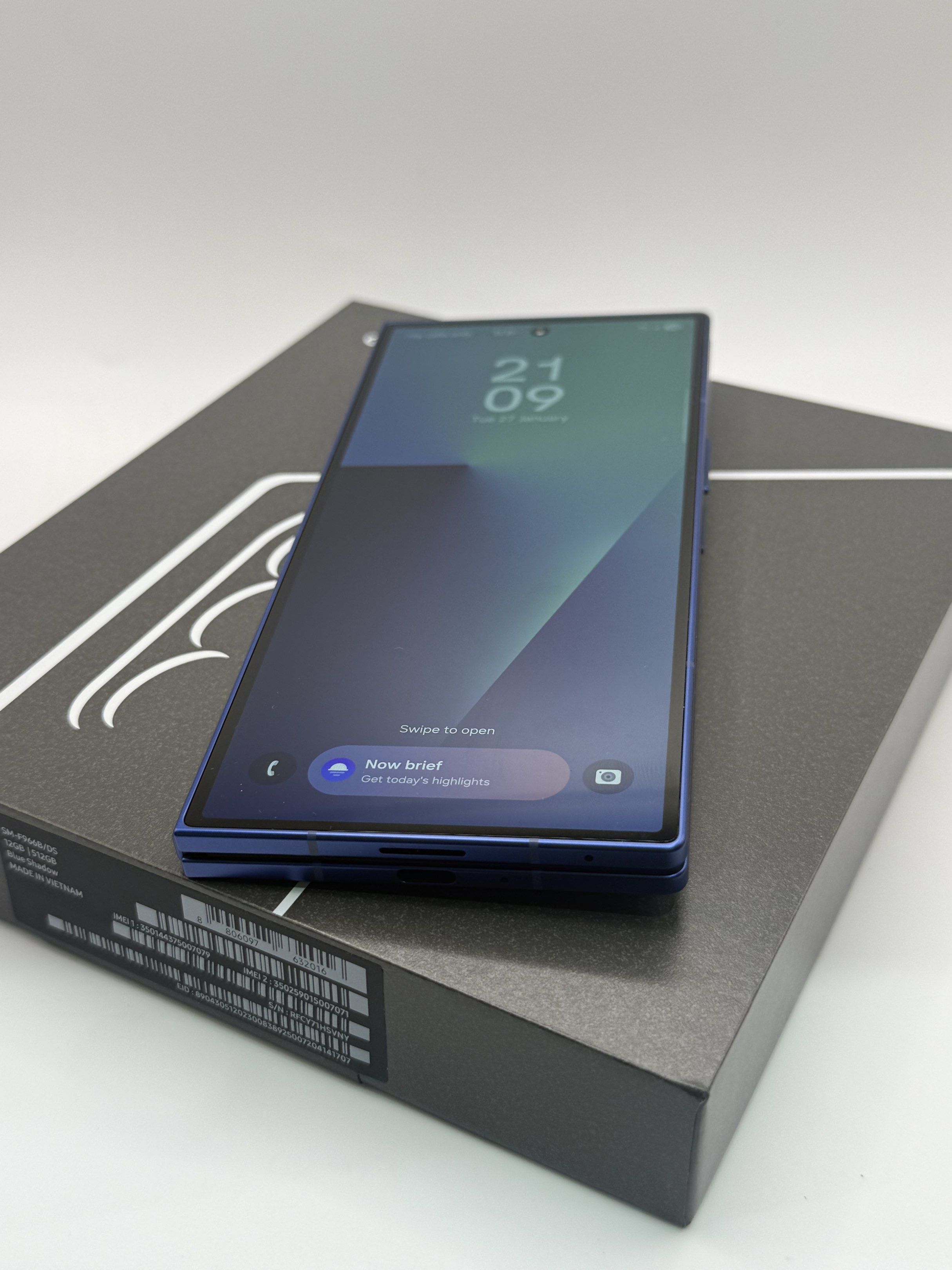 Galaxy Z Fold 7 Blue Shadow 512GB, Mobile Phones & Gadgets, Mobile ...