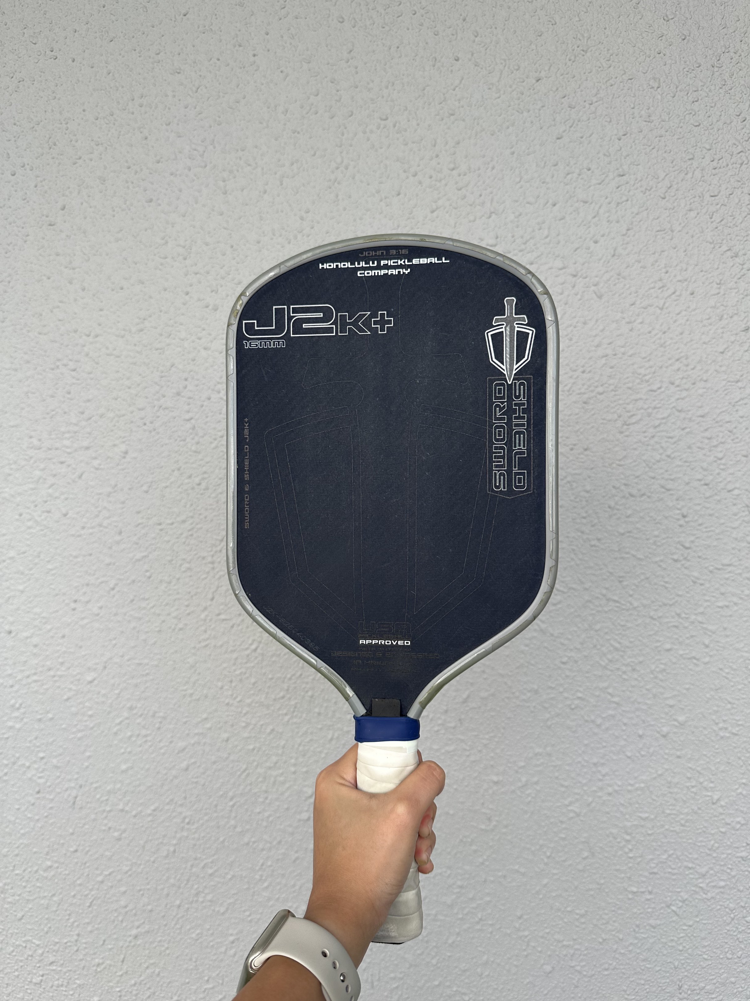 Honolulu Pickleball J2K+ Sword Shield Paddle, Sports Equipment, Sports ...
