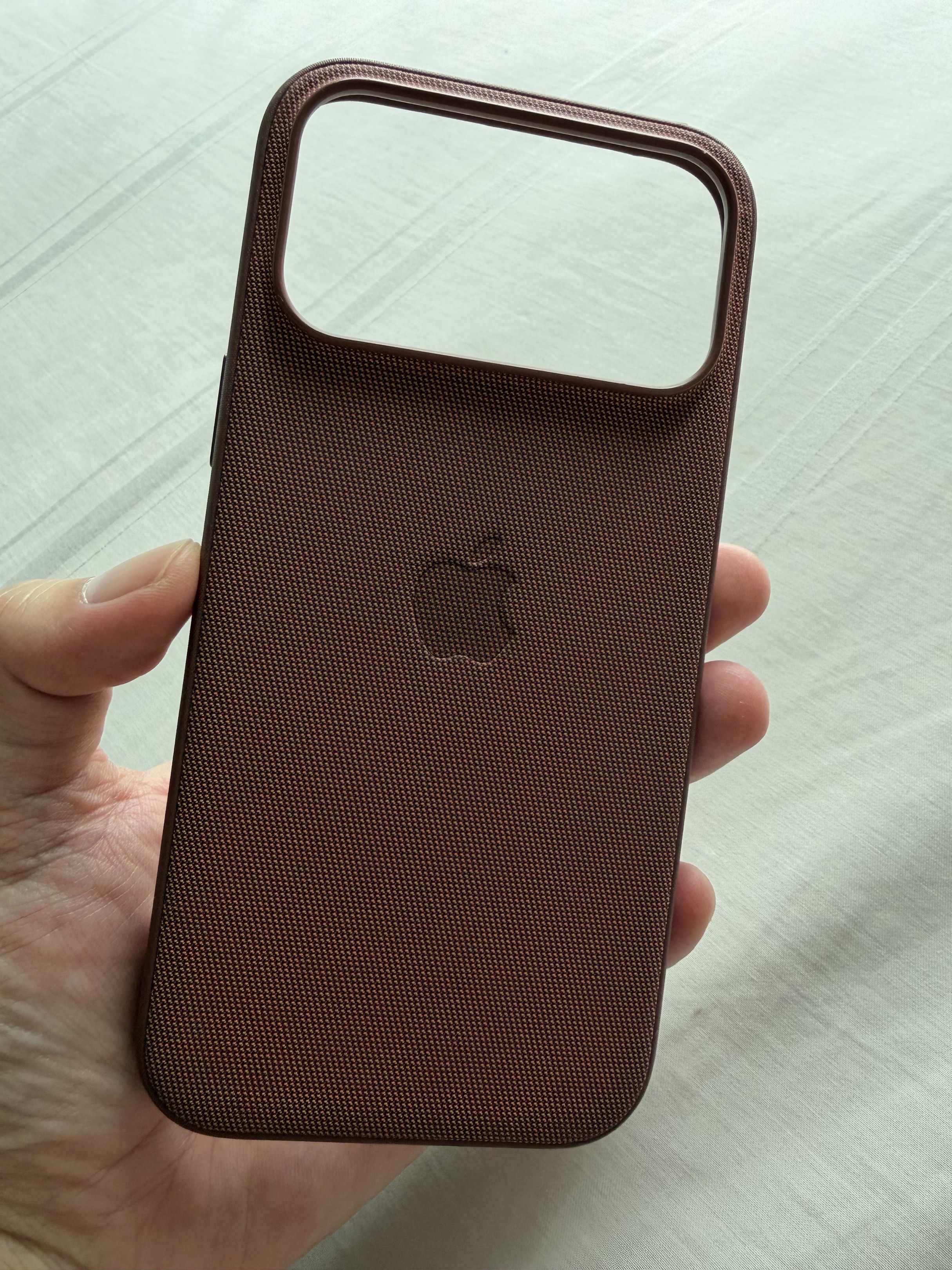 Iphone 17 Pro Max Techwoven case with box, Mobile Phones & Gadgets ...