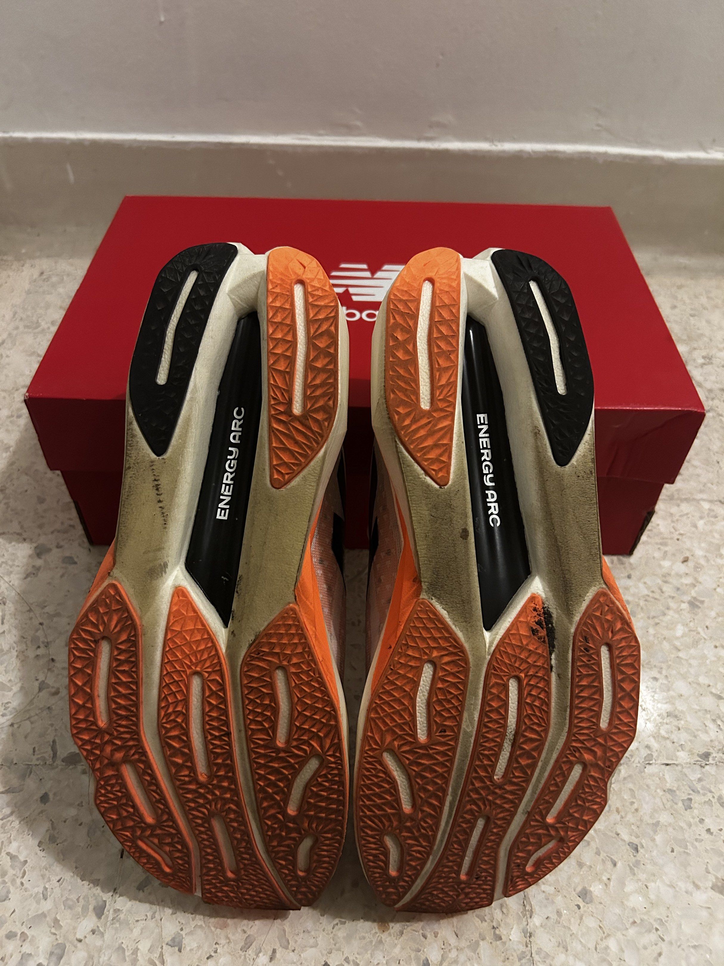 New Balance FuelCell SuperComp Elite V4, Men's Fashion, Footwear ...