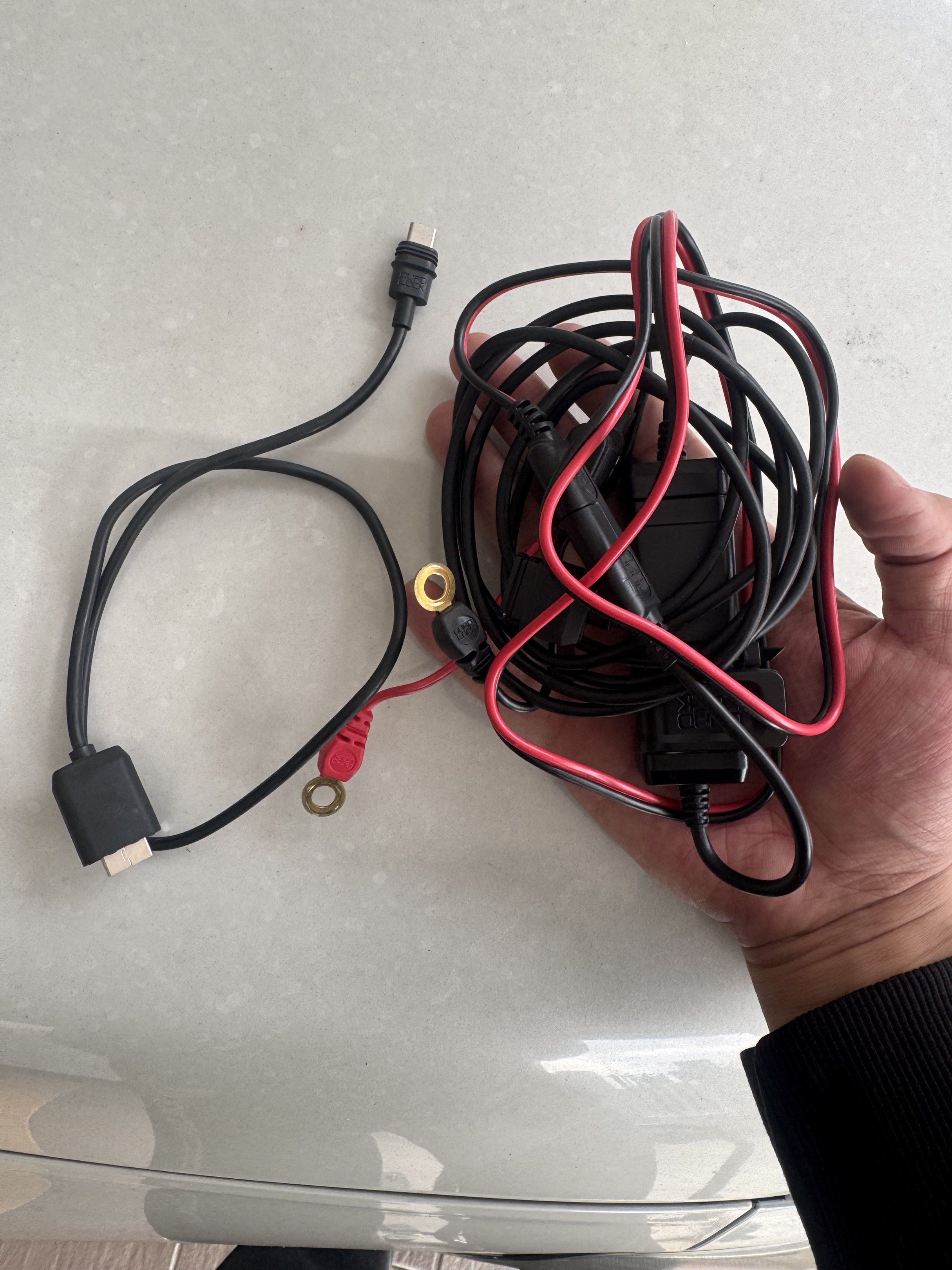 Quad Lock Motorcycle Wireless Charger Kit, Motorcycles, Motorcycle ...