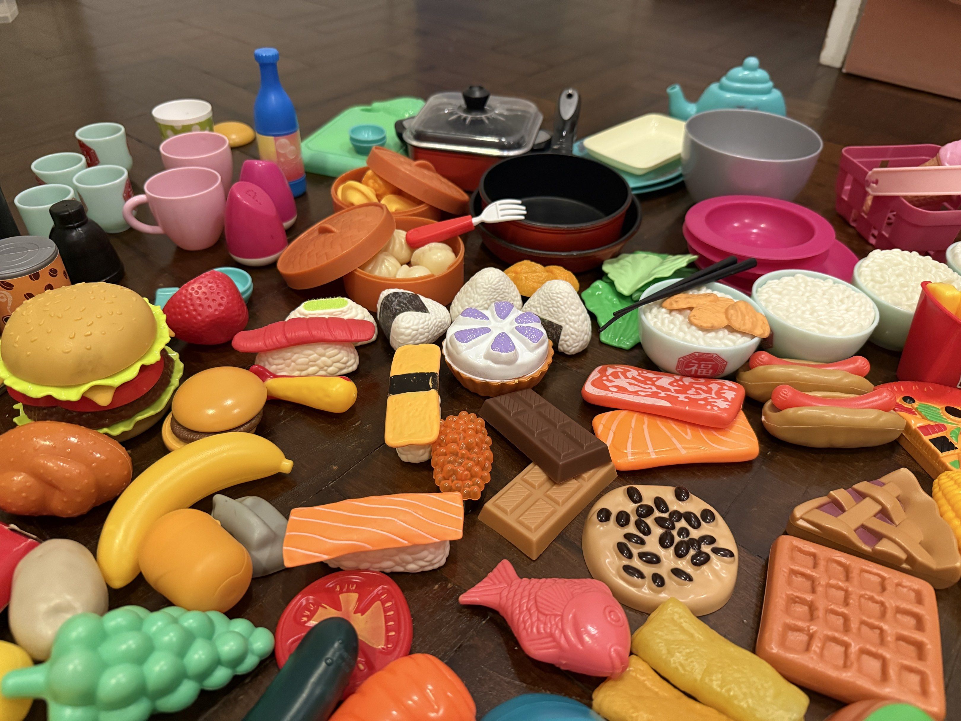 Toy Food Set - Assorted Play Food and Kitchenware, Hobbies & Toys, Toys ...