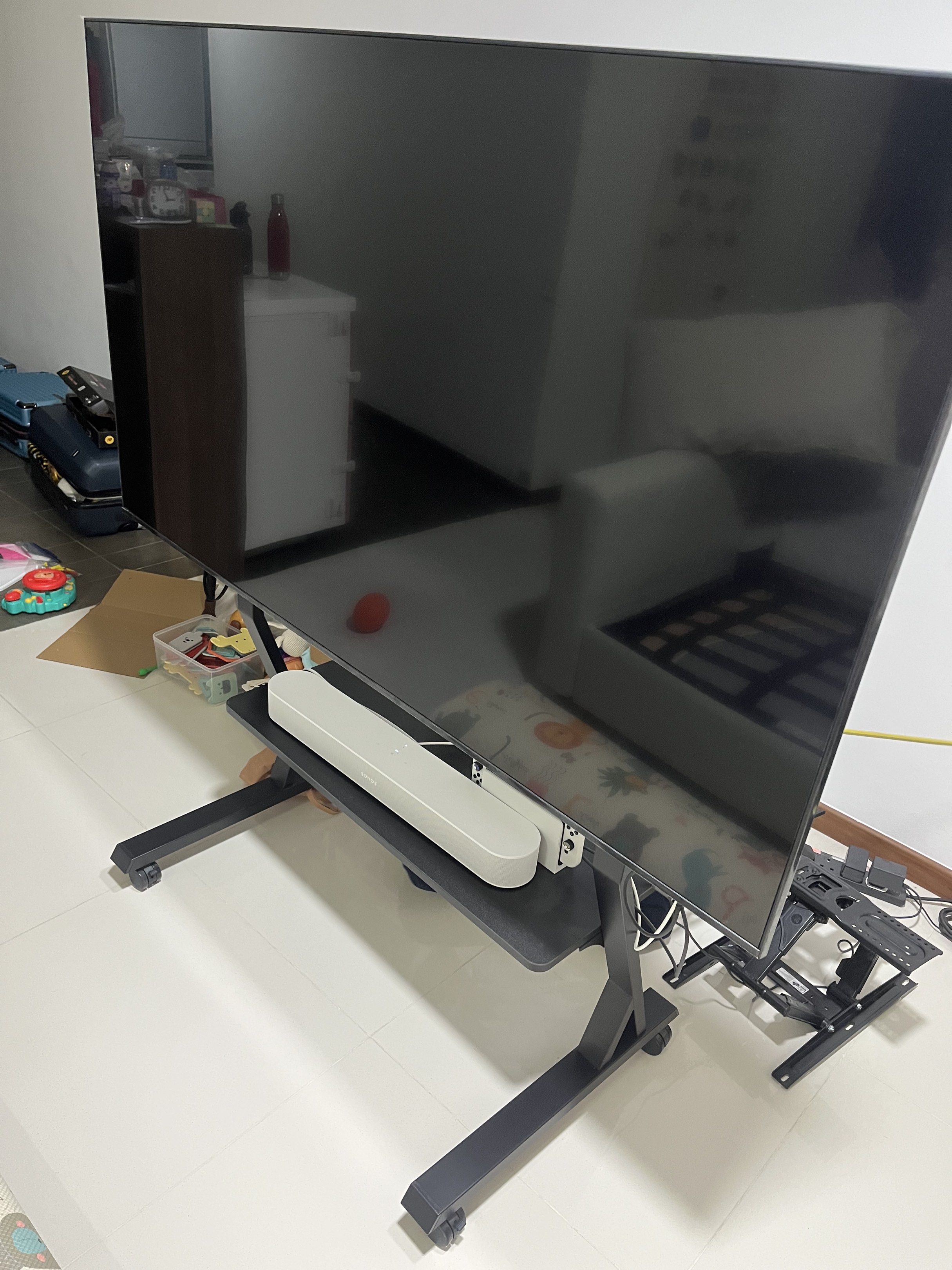 ULTi Vulcan Heavy-duty Mobile TV Cart Stand, TV & Home Appliances, TV ...