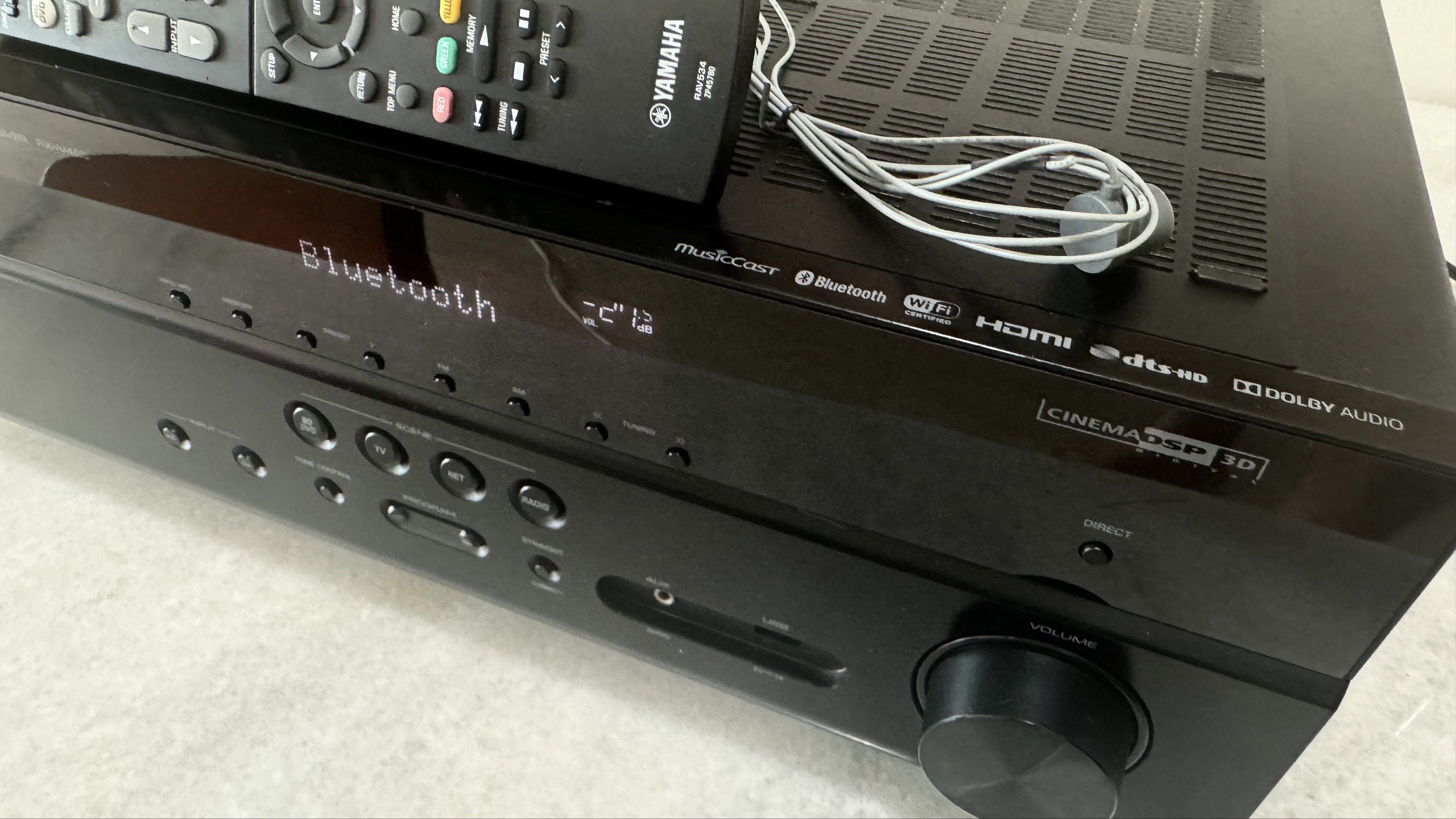 Yamaha: RX-V485 4K HDR AirPlay 2 WiFi Bluetooth Spofify Music cast FM ...