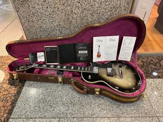 2 x Gibson Custom Shop 59 Murphy Lab Les Paul Guitars, Hobbies & Toys ...