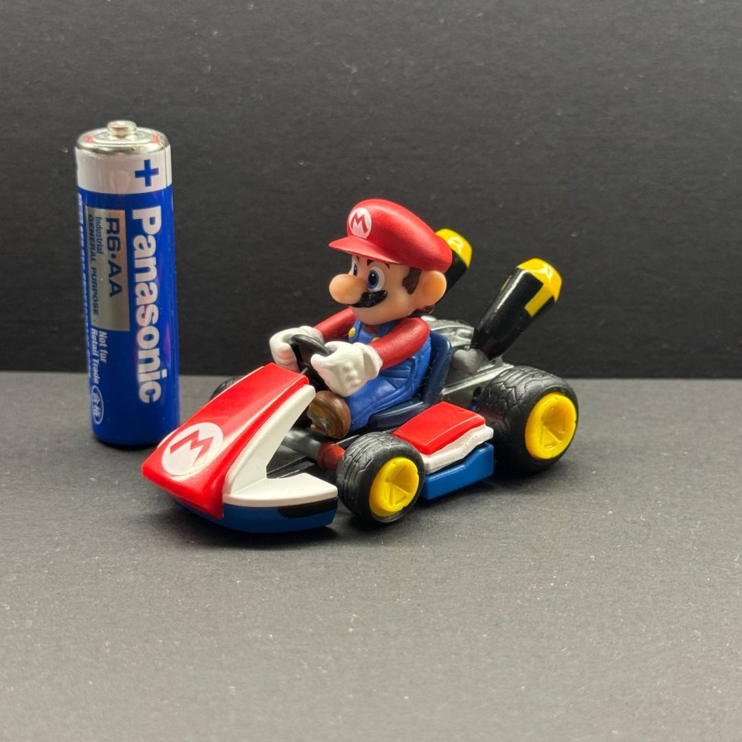 Nintendo Super Mario Bros Mario Kart 8 Pullback Car Mario Action Figure ...
