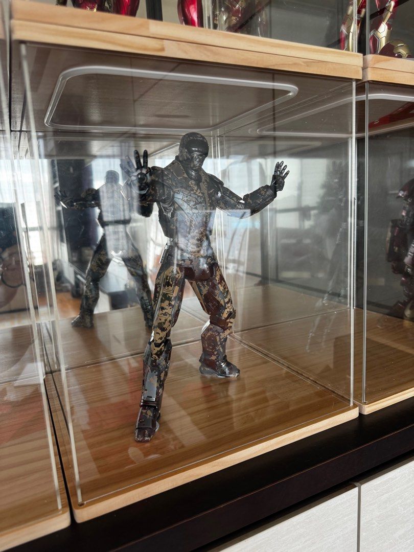 Acrylic Display Case with LED Lighting, Hobbies & Toys, Toys & Games on ...