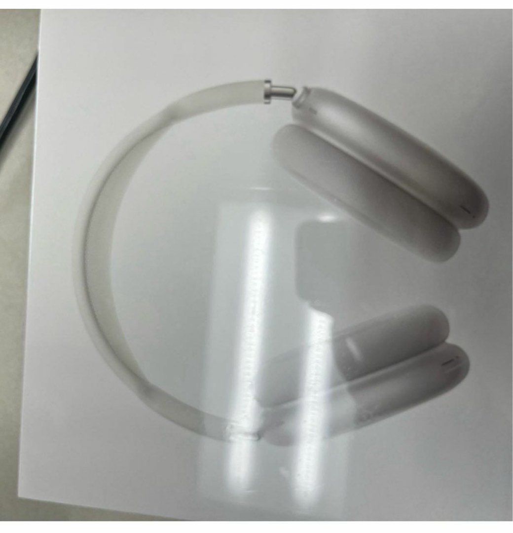 Apple AirPods Max - Brand New, Audio, Headphones & Headsets on Carousell