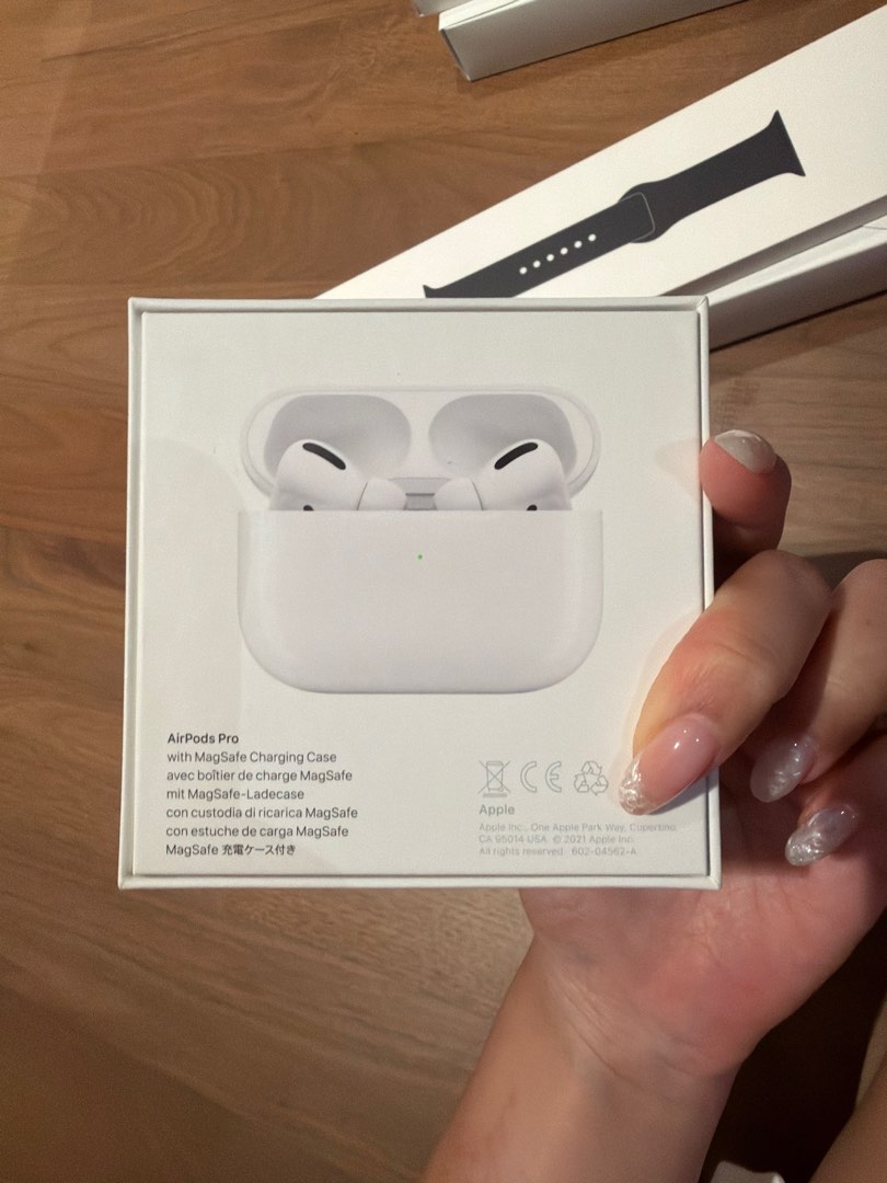Apple AirPods Pro Gen 1, Audio, Earphones on Carousell