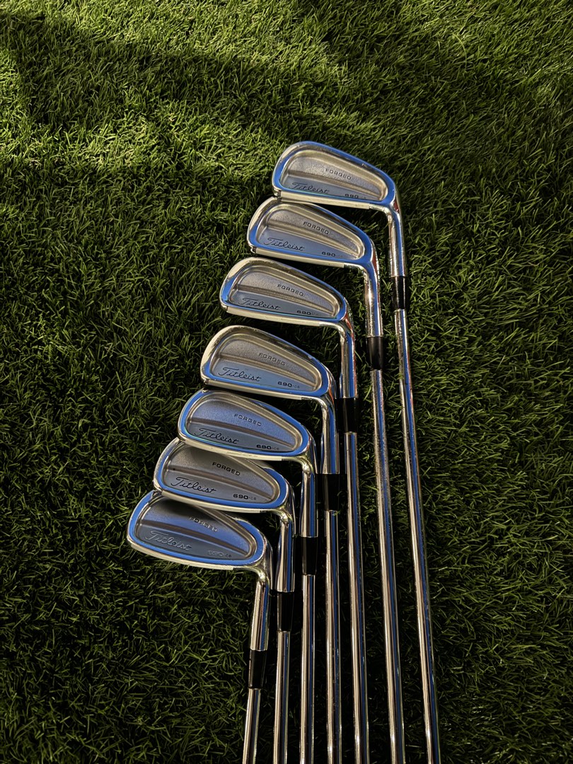 Beginner Golf Irons (7 pcs), Sports Equipment, Sports & Games, Golf on ...