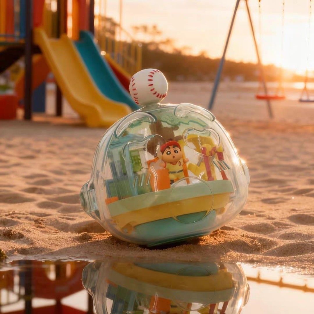 [BRAND NEW! CRAYON SHINCHAN] CRAYON SHINCHAN MAGNETIC LIGHT UP TURNING ...