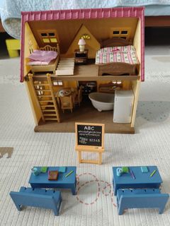 Calico Critters Husky Family Figure with Accessories, Hobbies & Toys ...