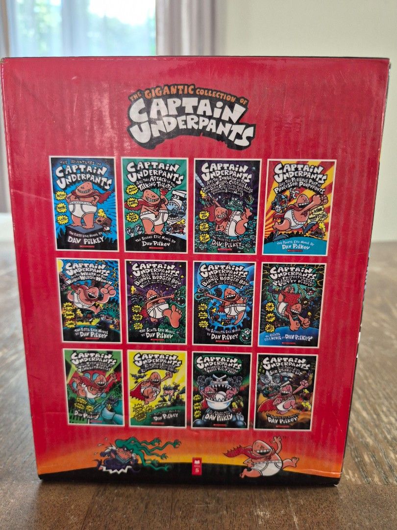 Captain Underpants: The Gigantic Collection, Hobbies & Toys, Books ...