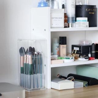 Clear Acrylic Palette, Beauty & Personal Care, Face, Makeup Products on ...