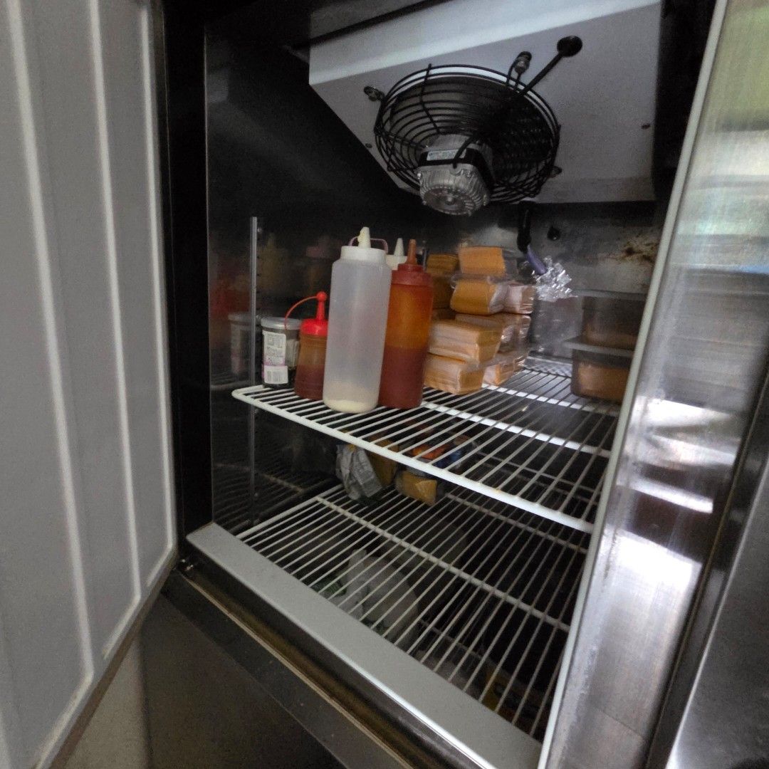 Closing down Freezer clearance / Eurochill Standing 4 door chiller ...
