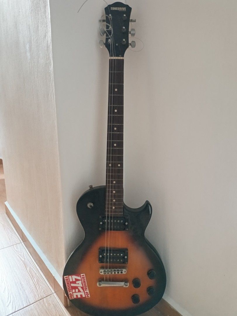 Electric Guitars - Various Models, Hobbies & Toys, Musical Instruments ...