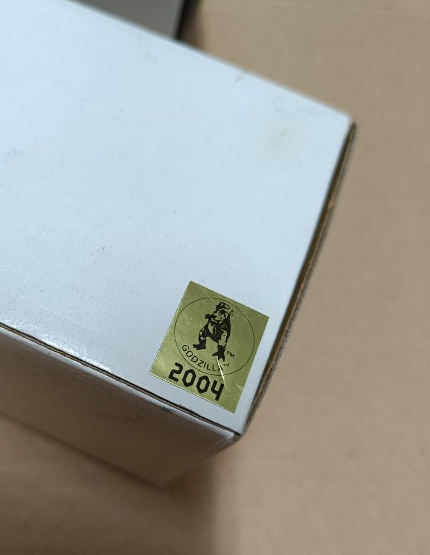 Godzilla Iwakura UFO Natarl Alien Tokusatsu Encyclopedia EX Japan Resin ...