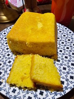 MERINGUE KISSES, Food & Drinks, Homemade Bakes on Carousell