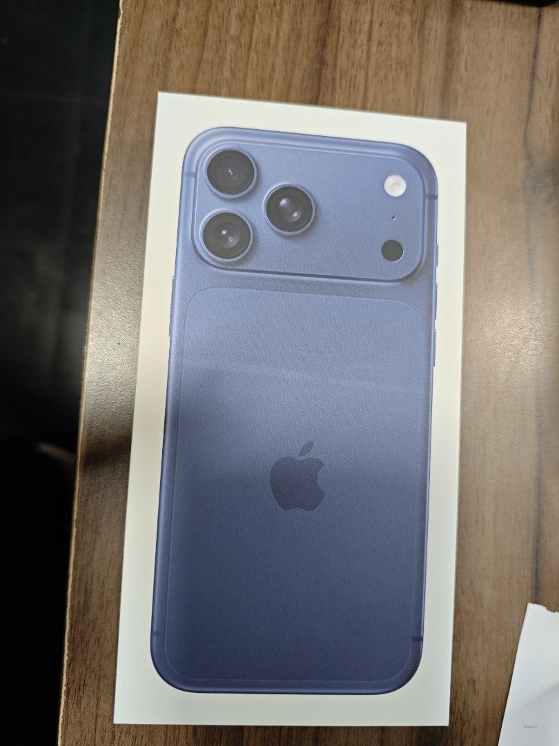 iPhone 17 Pro Max 256GB Deep Blue, Mobile Phones & Gadgets, Mobile ...