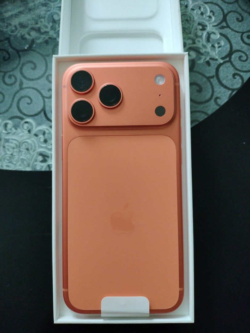 iPhone 17 Pro Max 512GB Cosmic Orange, Mobile Phones & Gadgets, Mobile ...