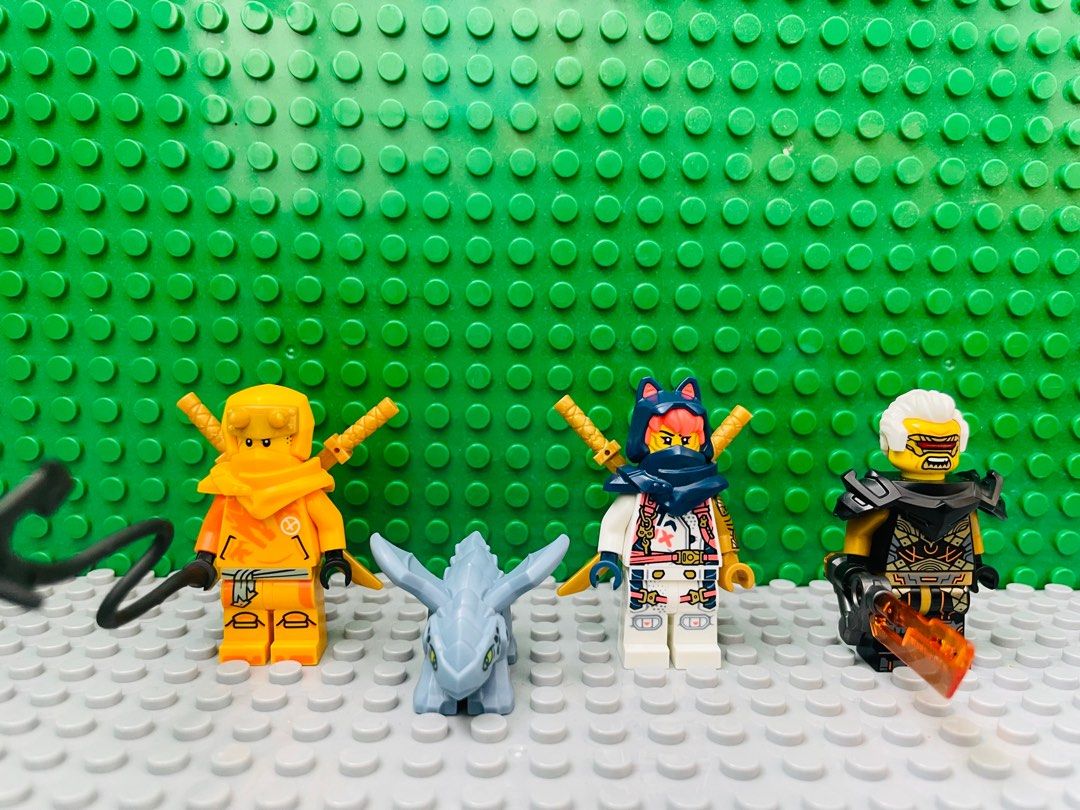 LEGO Ninjago Minifigures Arin,Sora,Rapton and Riyu with accessories ...