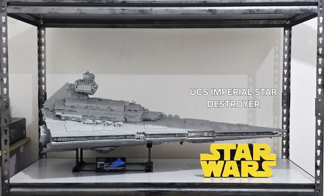 Lego Star Wars UCS Imperial Star Destroyer, Hobbies & Toys, Toys ...