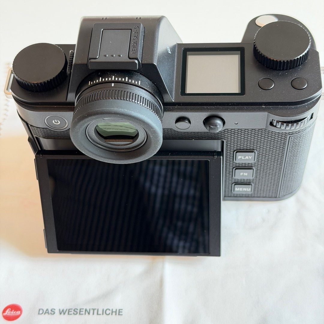 Leica SL3-S. 28-70 f2.8 lens.versatile.brand new.local set ...