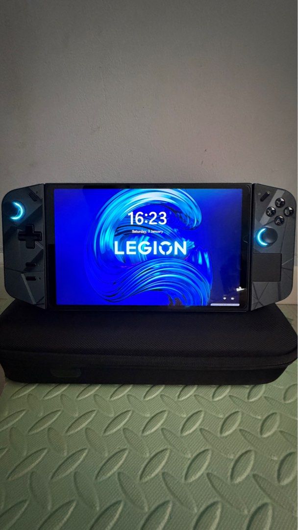 Lenovo Legion Go Handheld Gaming Console (Non extreme), Video Gaming ...