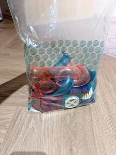 Magna-Tiles Magnetic Building Tiles, Hobbies & Toys, Toys & Games on ...