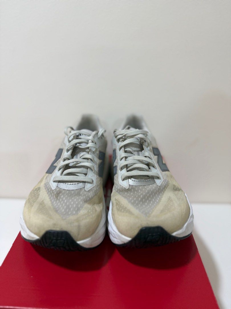 MEN New Balance FuelCell Rebel v5 (UK8.5 / US9 / EU 42.5 / 27cm), Men's ...