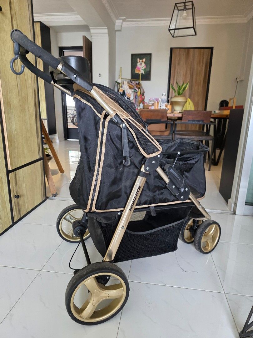 Monarch Baby Stroller - Black and Gold, Pet Supplies, Homes & Other Pet ...