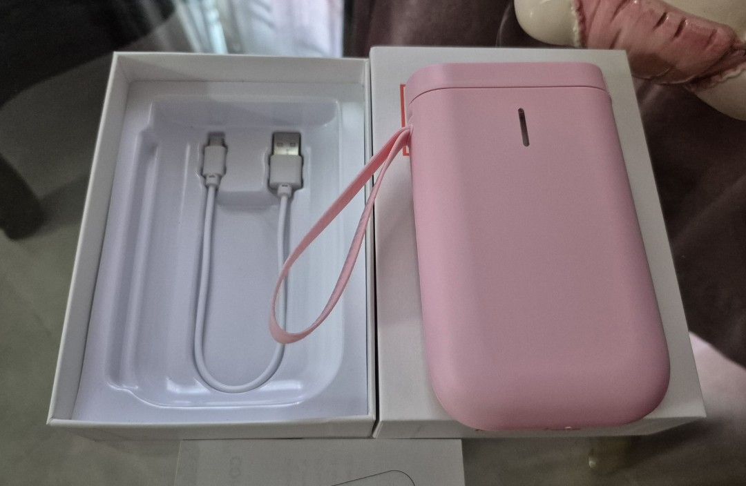 NIIMBOT D11 Wireless Portable Label Maker Printer with Tape - Pink ...